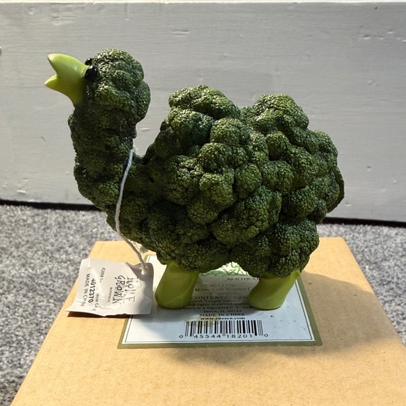Enesco | Accents | Home Grown By Enesco Broccoli Camel Figurine | Poshmark